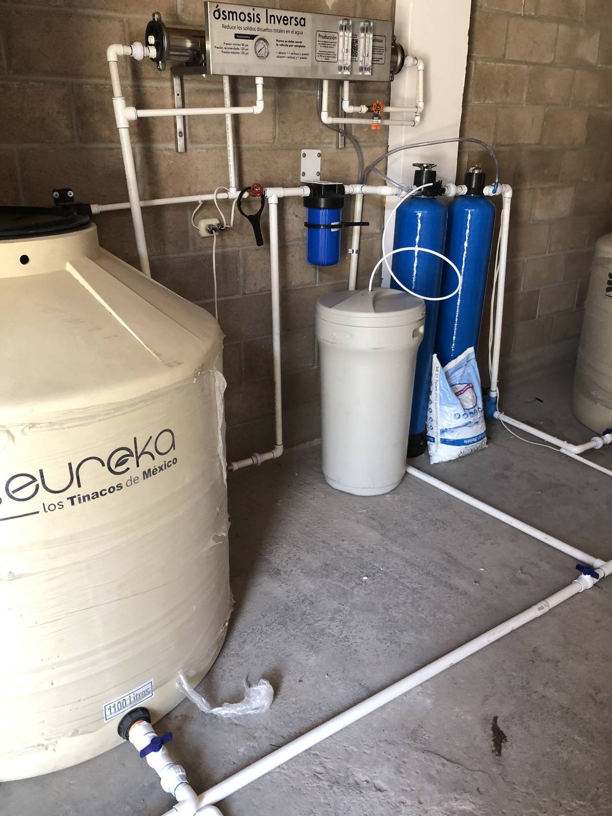 Purificadoras de agua de autoservicio — Oasis Expres OEV200603G22